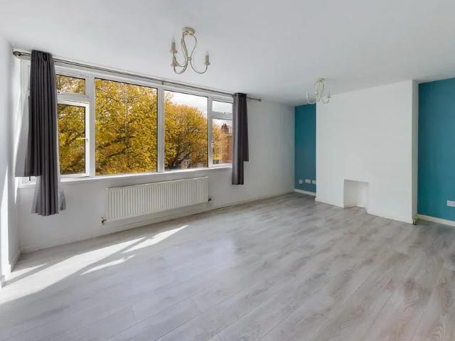 Apartment at Frankfort Gate, Plymouth
