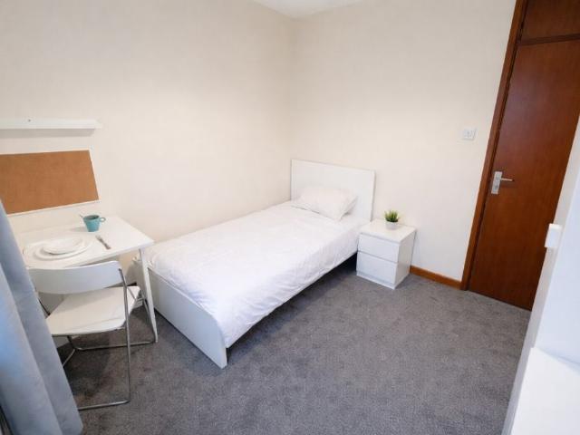 Apartment at Freemantle Road, Gosport