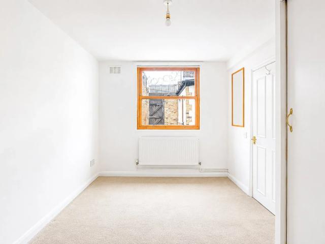 Apartment at Friary Road, Greater London