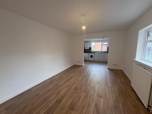 Apartment at Friern Barnet Lane, Greater London