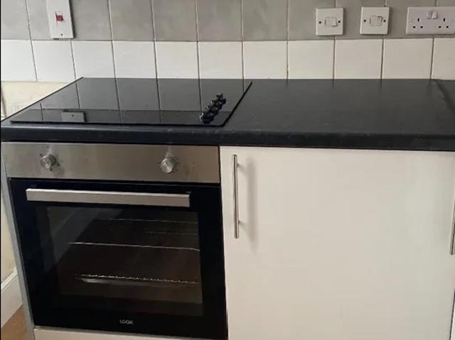 Apartment at Friern Barnet Road, Greater London