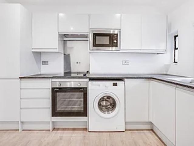 Apartment at Friern Park, Greater London