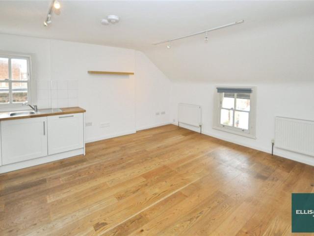 Apartment at Friern Park, Greater London