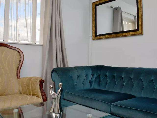 Apartment at Frobisher Crescent, Borough of Spelthorne