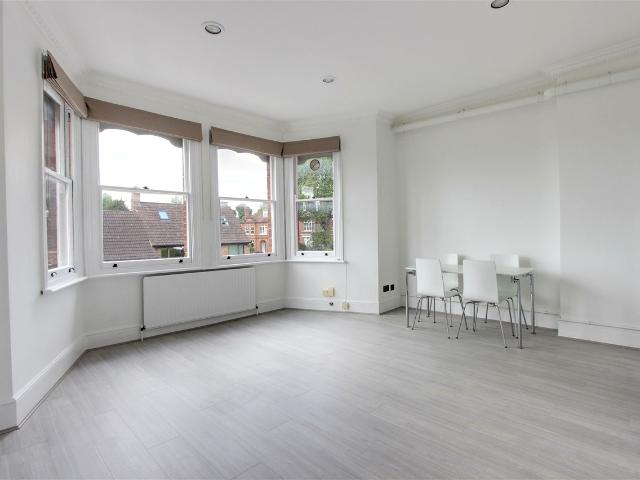 apartment at Frognal, Hampstead, London, NW3 6AG