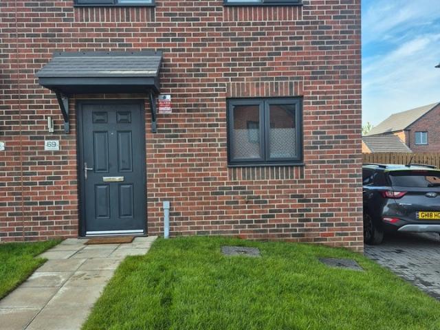 Room at Front Street, Quarrington Hill