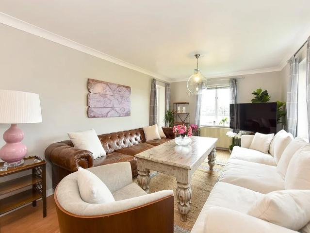 Apartment at Fulham Bridge, Greater London
