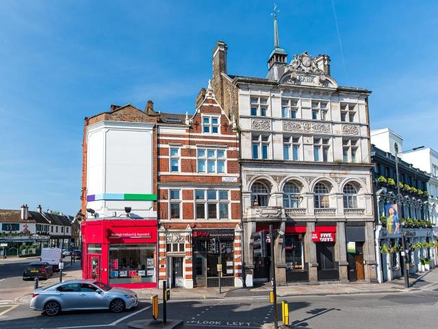 Apartment at Fulham Broadway, Greater London