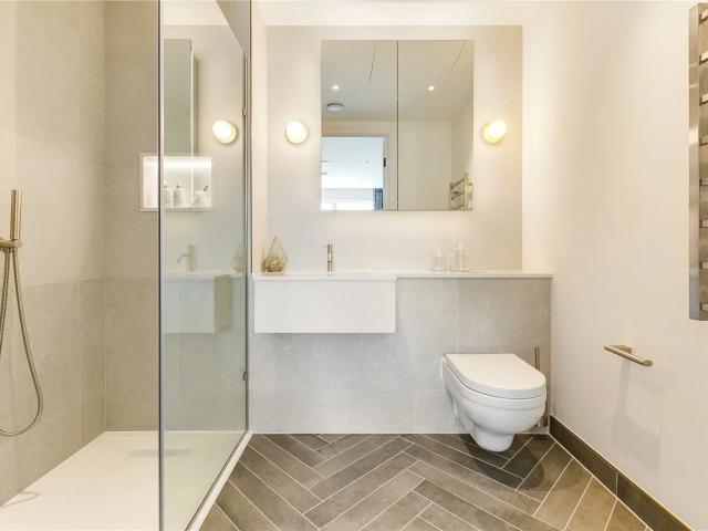 Apartment at Fulham High Street, Greater London