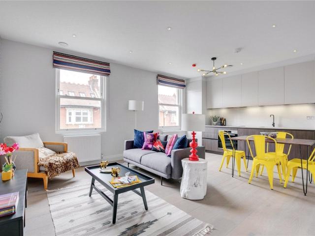 Apartment at Fulham Palace Road, Greater London