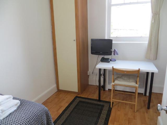Apartment at Fulham Palace Road, Greater London