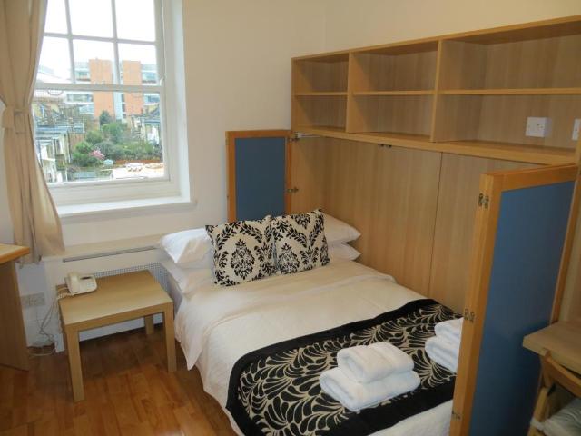 Apartment at Fulham Palace Road, Greater London