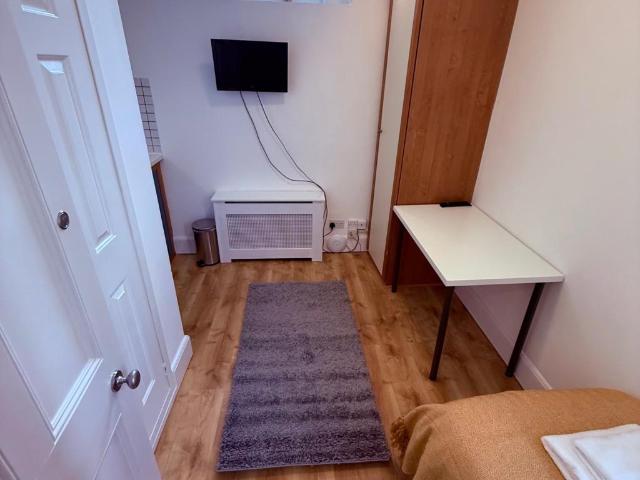 Apartment at Fulham Palace Road, Greater London