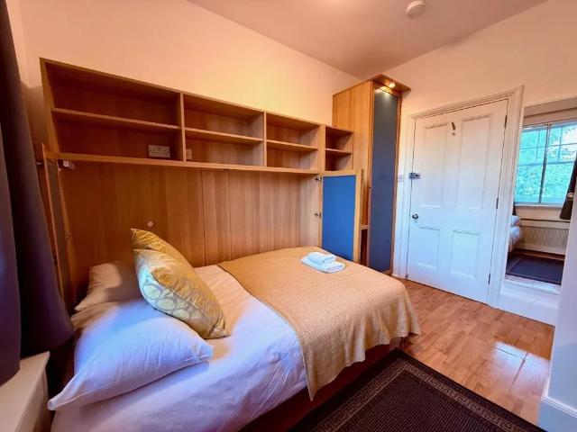 Apartment at Fulham Palace Road, Greater London