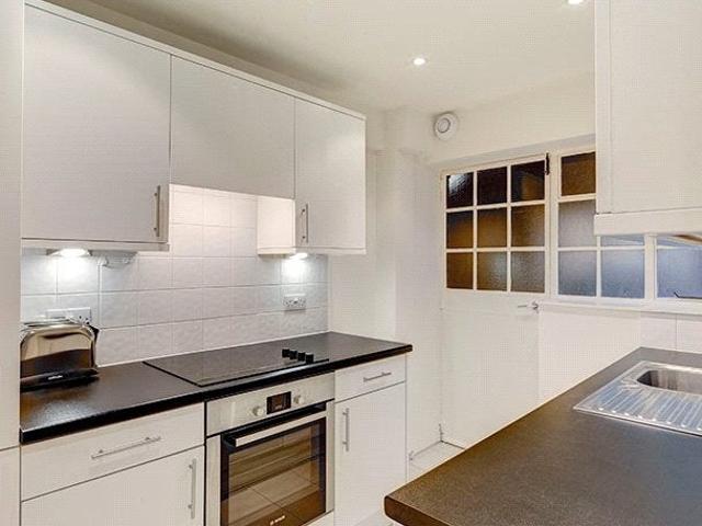 Apartment at Fulham Road, Greater London