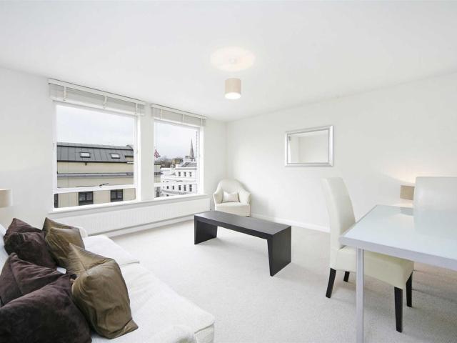 Apartment at Fulham Road, Greater London
