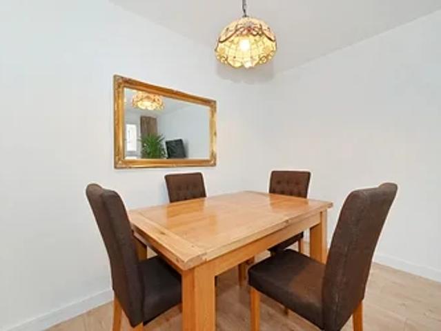 Apartment at Fulham Road, Greater London