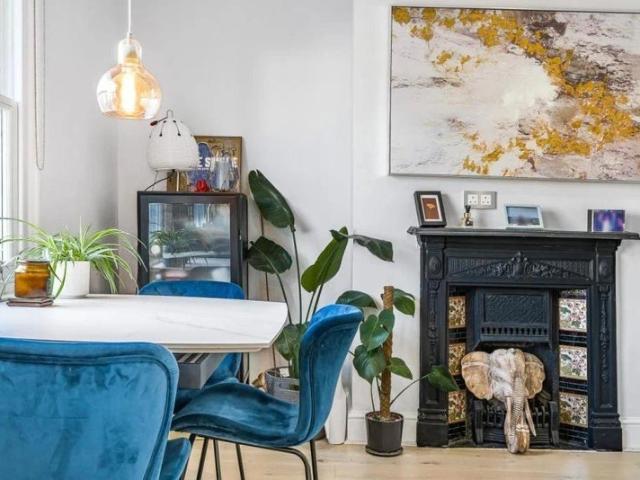 Apartment at Fulham Road, Greater London