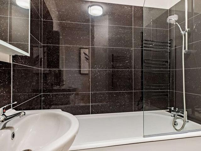 Apartment at Fulham Road, Greater London
