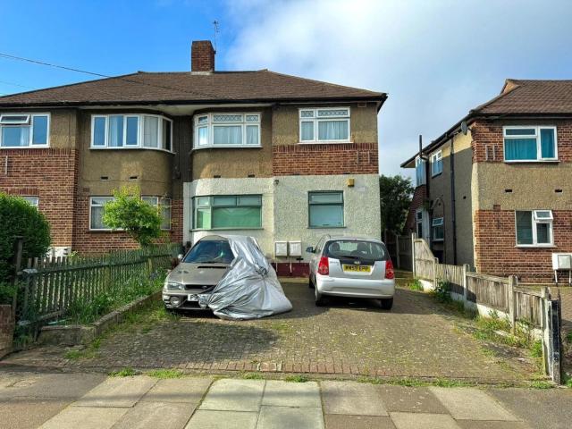 Apartment at Fullwell Avenue, Greater London