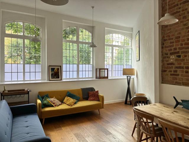 Apartment at Fyfield Road, Greater London