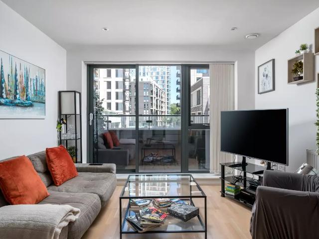 Apartment at Knightley Walk, Greater London