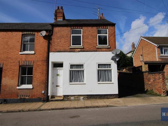 Apartment at Knights Lane, Northampton