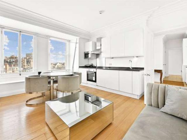 Apartment at Knightsbridge, City of Westminster