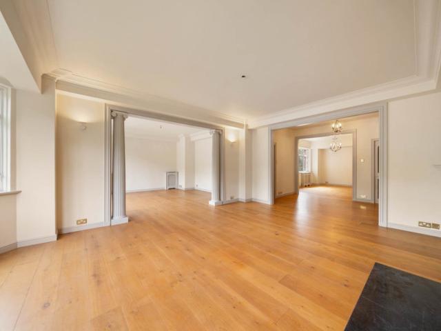 Apartment at Knightsbridge, City of Westminster