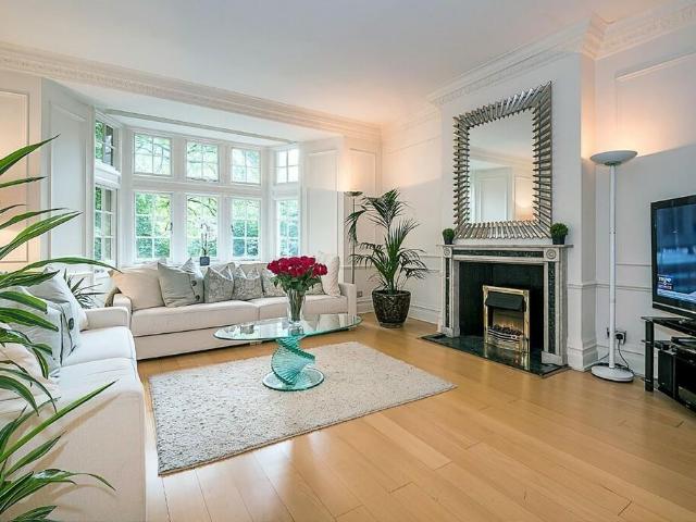 Apartment at Knightsbridge, City of Westminster