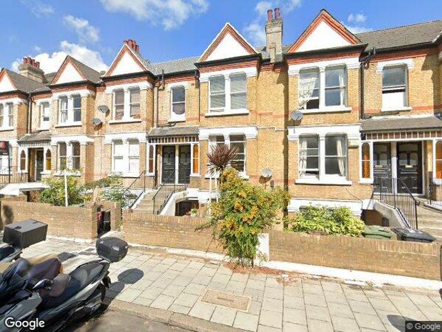 Apartment at Knollys Road, Greater London