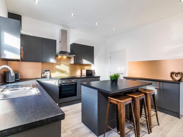 Apartment at Knowle Terrace, Leeds