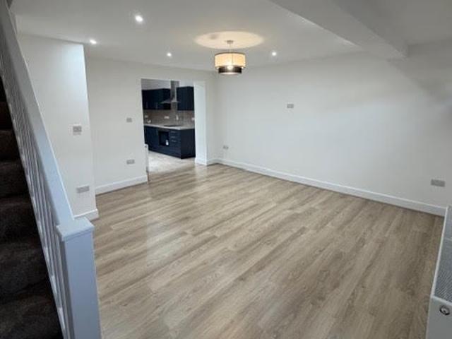 Apartment at Knotts Green Mews, Greater London
