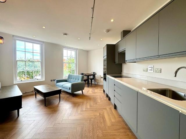 Apartment at Key Hill, Birmingham