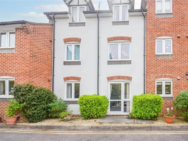 Apartment at Kelham Gardens, Marlborough