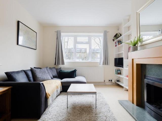 Apartment at Kelman Close, Greater London