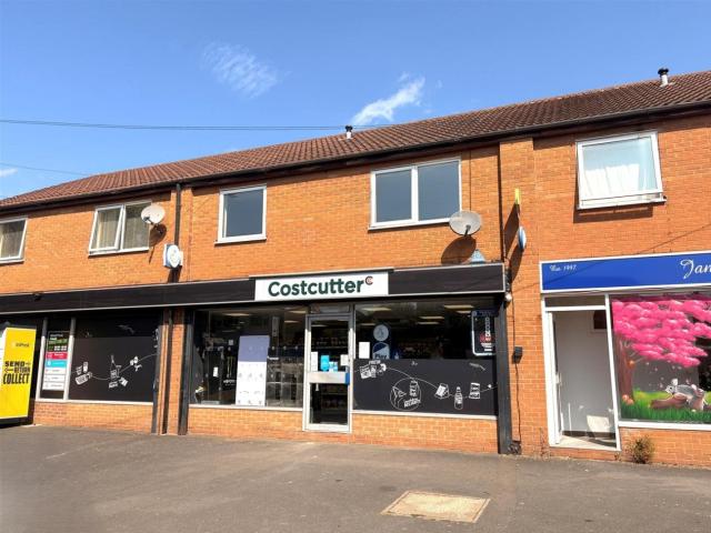 Apartment at Kelmarsh Avenue, Oadby and Wigston