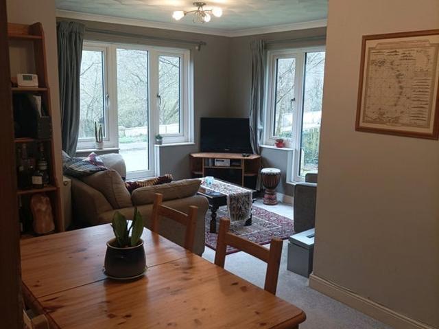 Apartment at Kelvindale Road, Glasgow