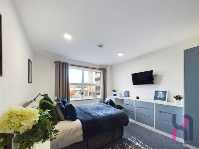 Apartment at Kempston Street, Liverpool