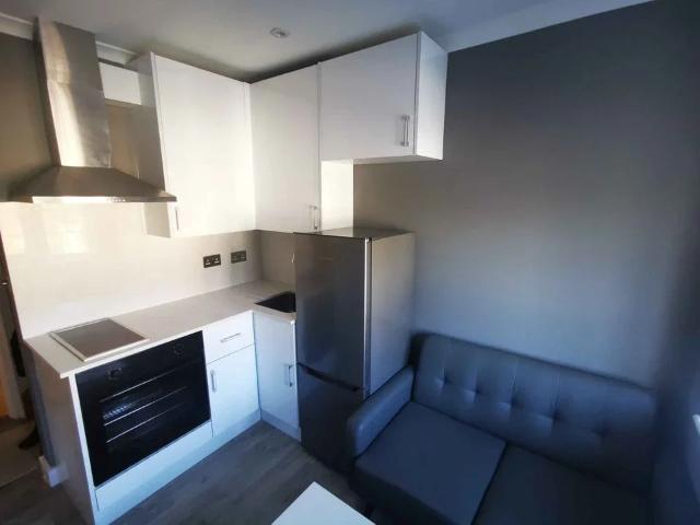 Apartment at Kenerne Drive, Greater London