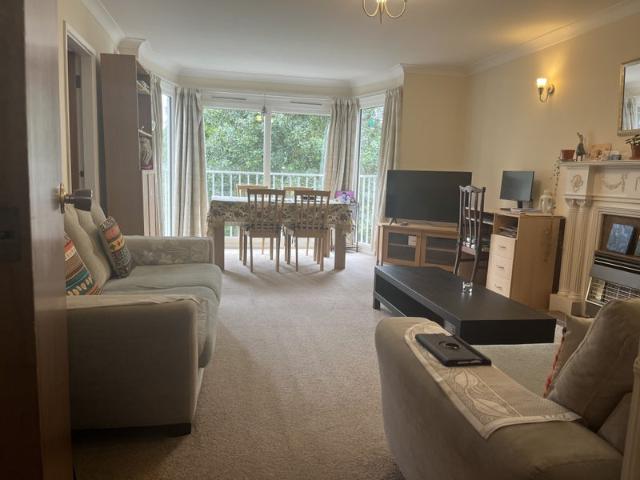Apartment at Kenilworth Road, Royal Leamington Spa