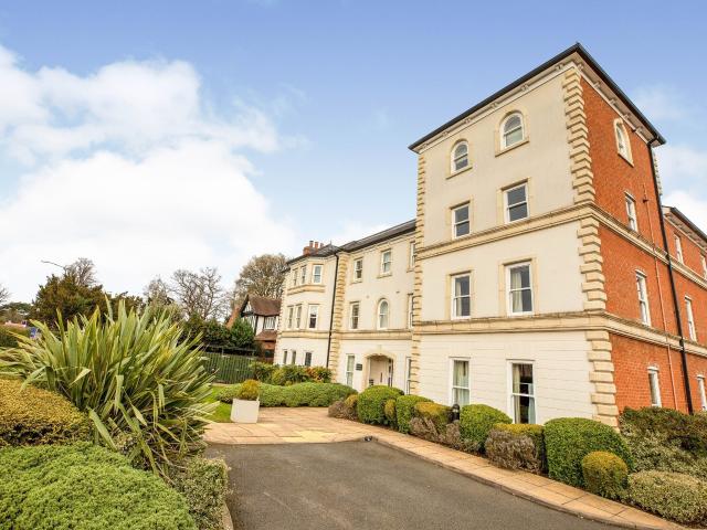 Apartment at Kenilworth Road, Royal Leamington Spa