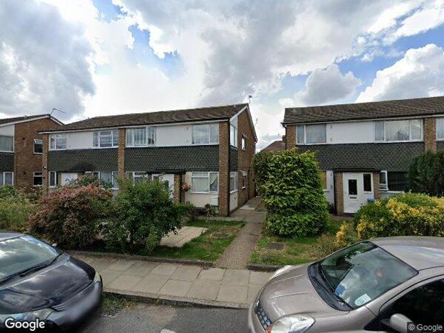 Apartment at Kennedy Avenue, Greater London