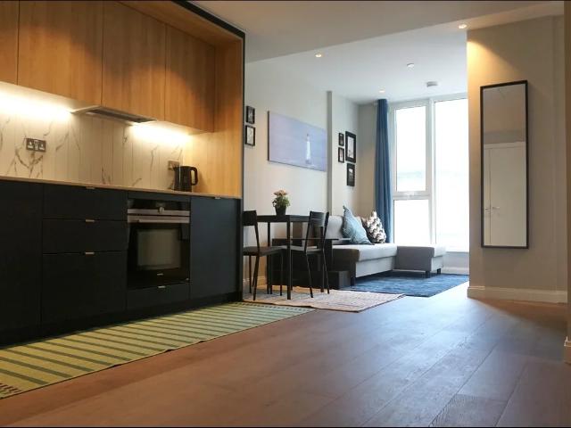 Apartment at Kennington Lane, Greater London