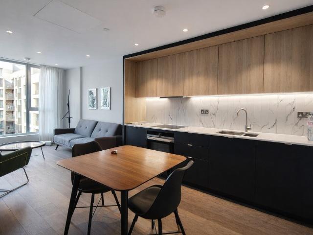 Apartment at Kennington Lane, Greater London