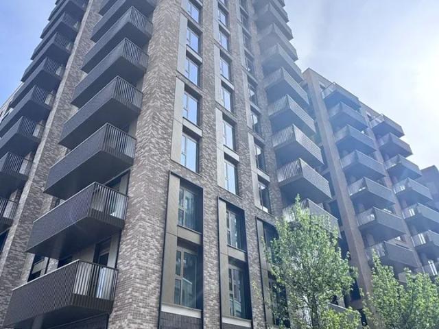 Apartment at Kennington Lane, Greater London