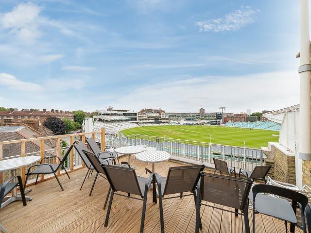 Apartment at Kennington Oval, Greater London