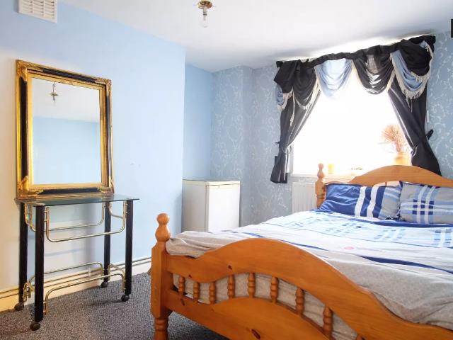 Apartment at Kennington Park Road, Greater London