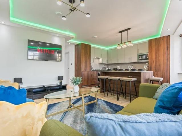 Apartment at Kennington Road, Greater London