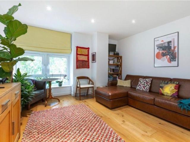 Apartment at Kennington Road, Greater London